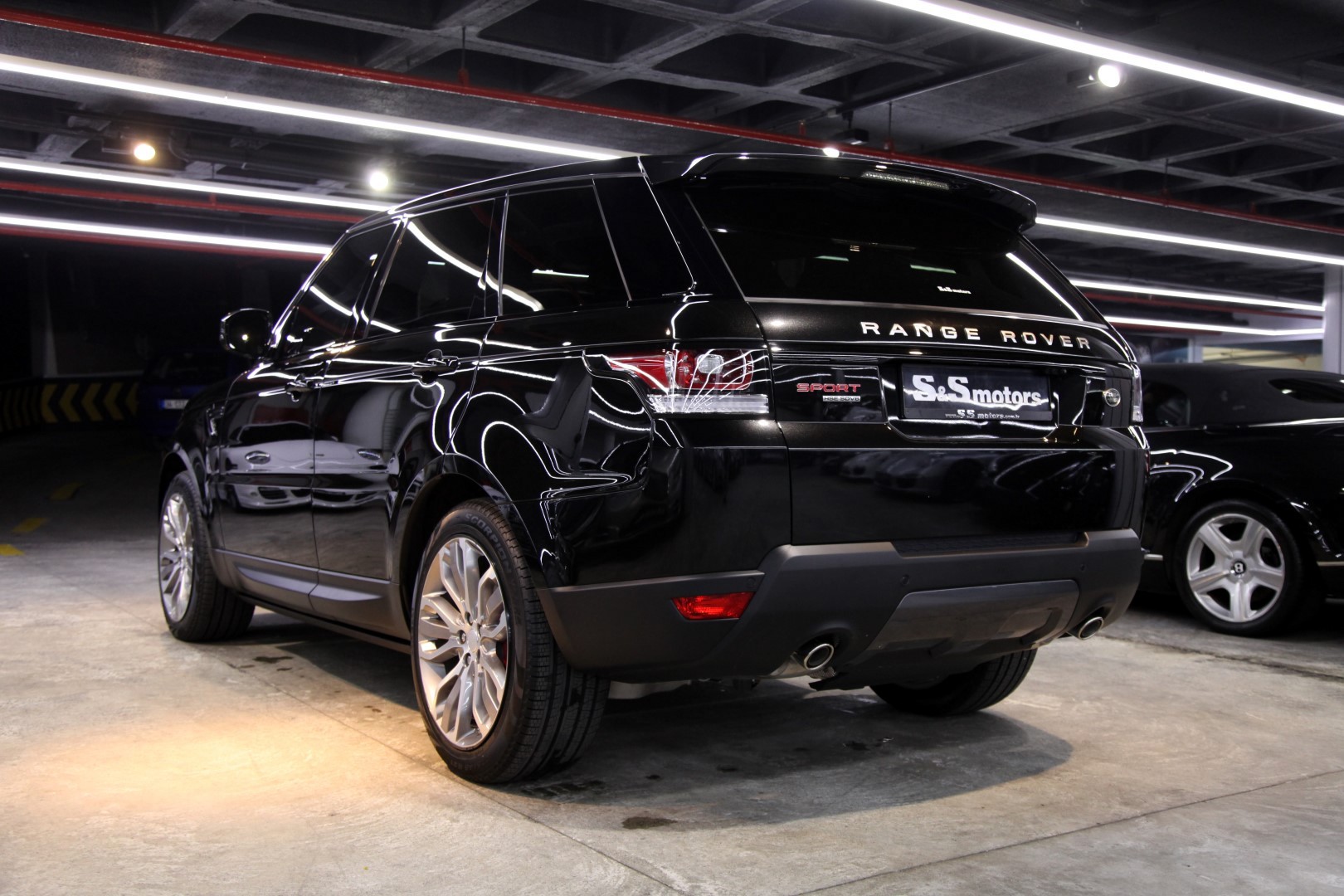 Land Rover Range Rover Sport 3.0 SDV6 HSE Dynamic