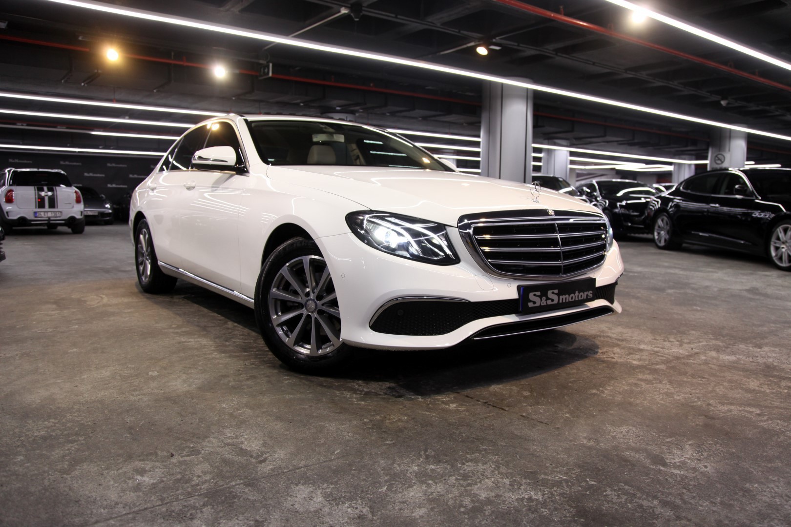 Mercedes Benz E 180 Exclusive