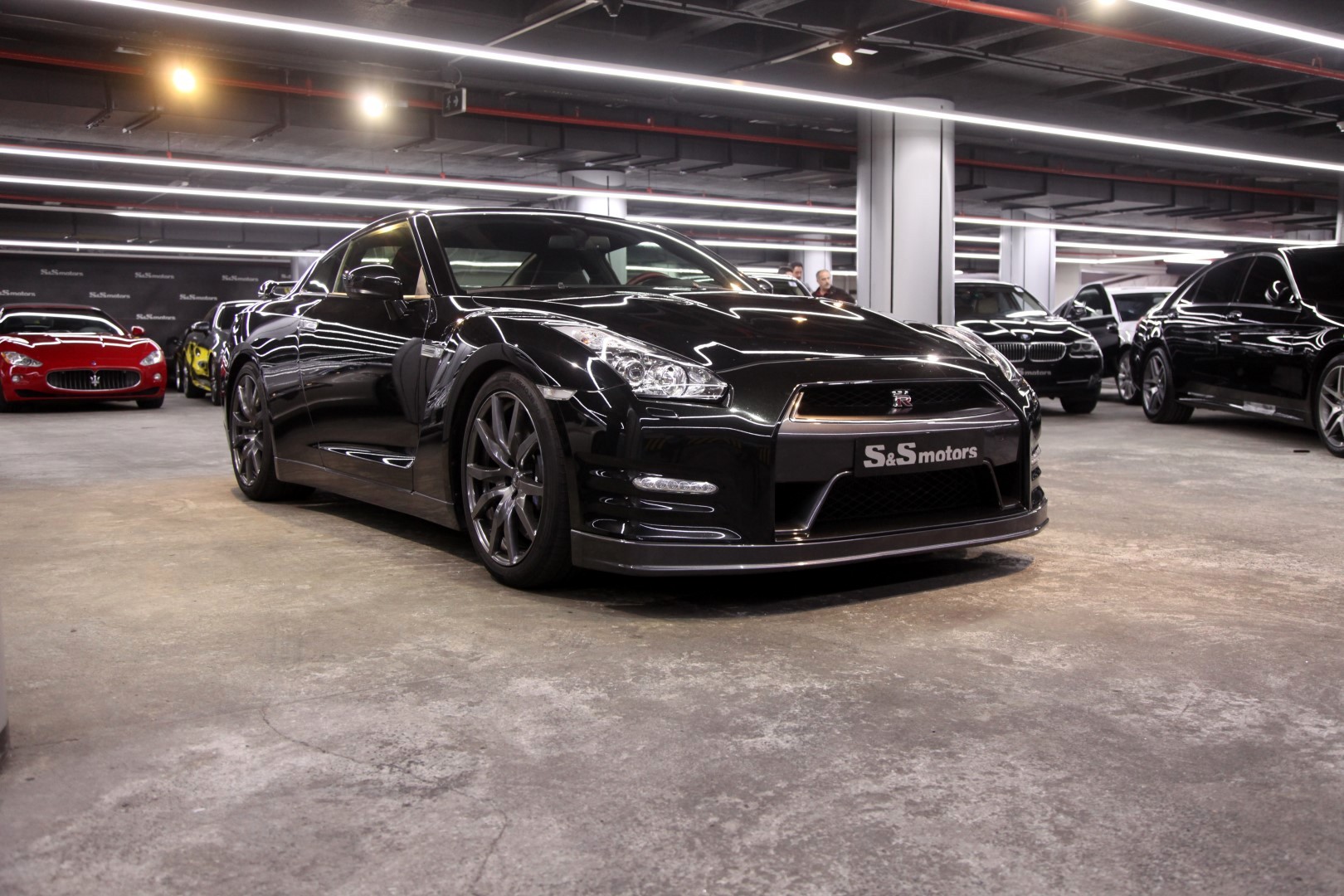 Nissan Skyline GT-R 35 Black Edition