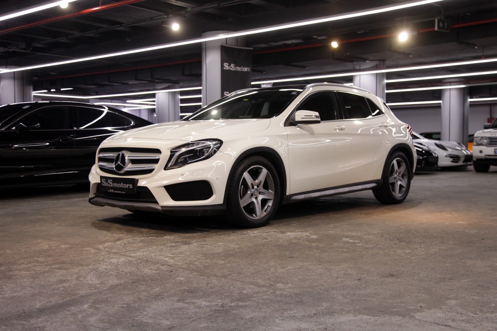 Mercedes Benz GLA 180d AMG