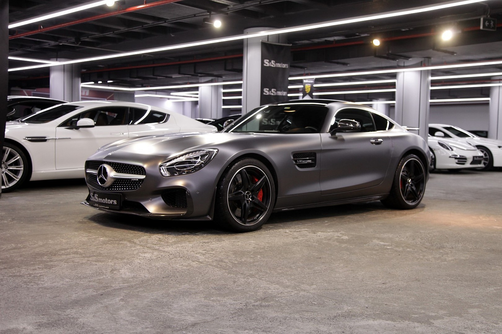Mercedes Benz AMG GTS