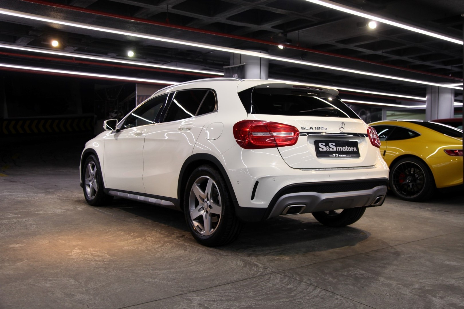 Mercedes Benz GLA 180d AMG