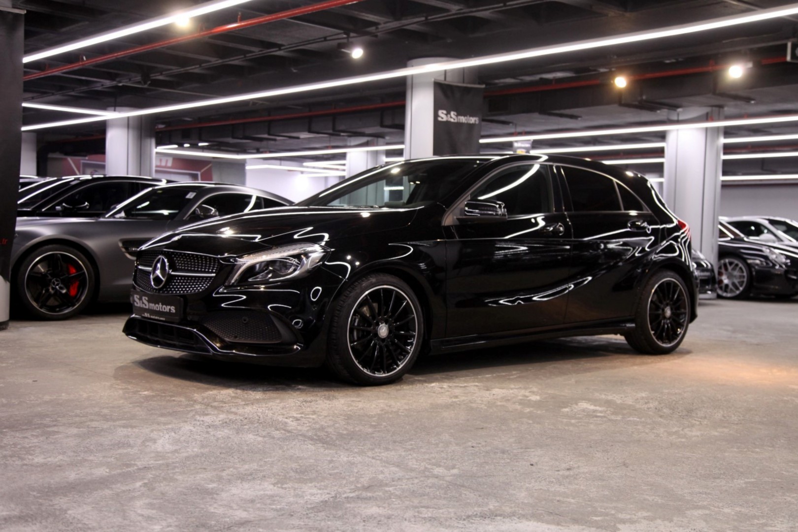 Mercedes Benz A 180 AMG