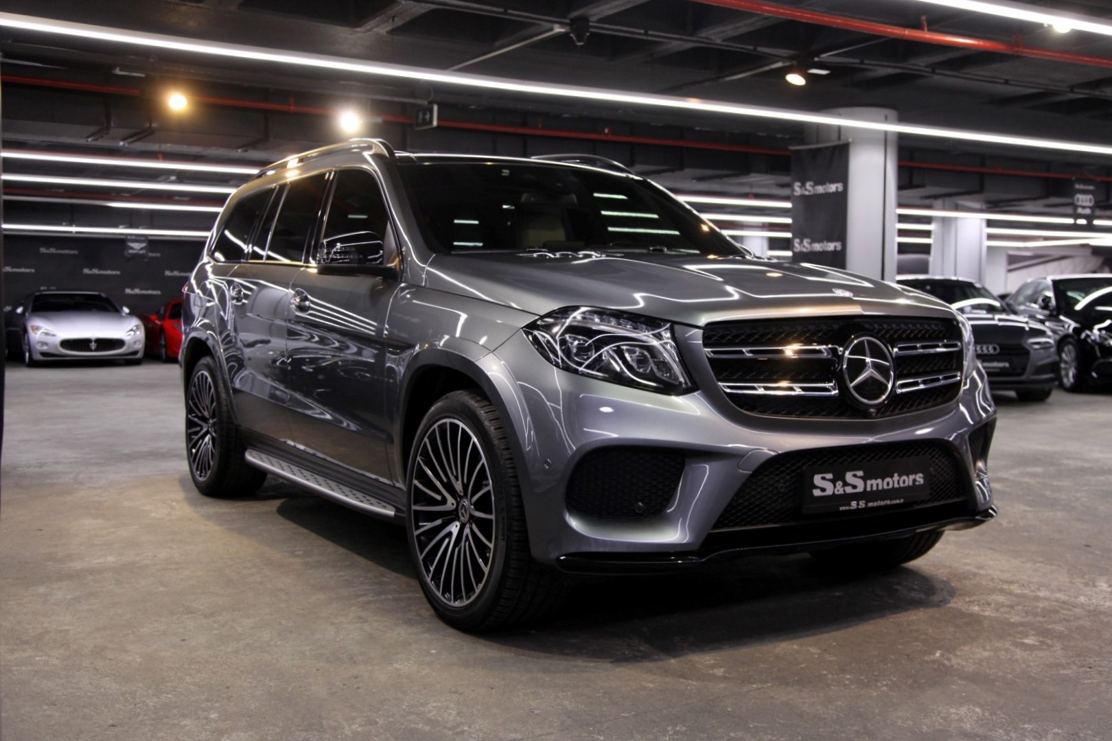 Mercedes Benz GLS 500 4Matic AMG