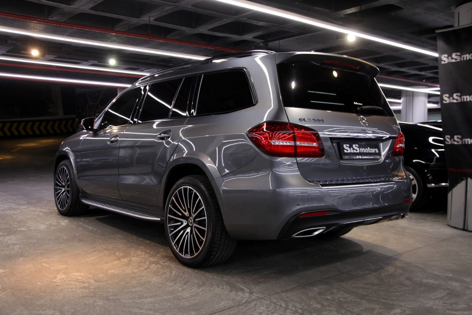 Mercedes Benz GLS 500 4Matic AMG