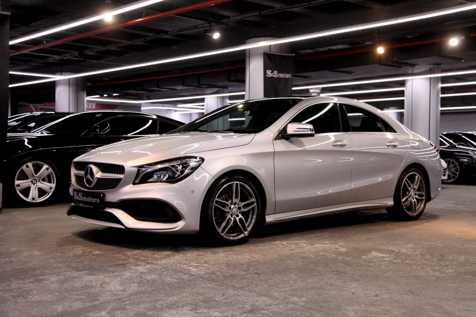 Mercedes Benz CLA 180d AMG