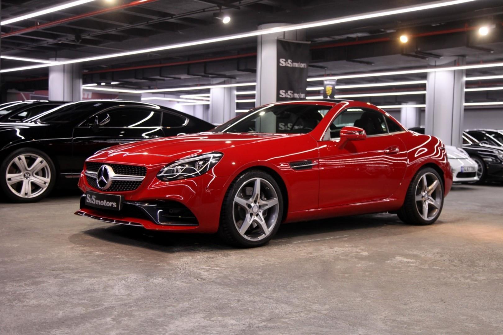 Mercedes Benz SLC 180 AMG