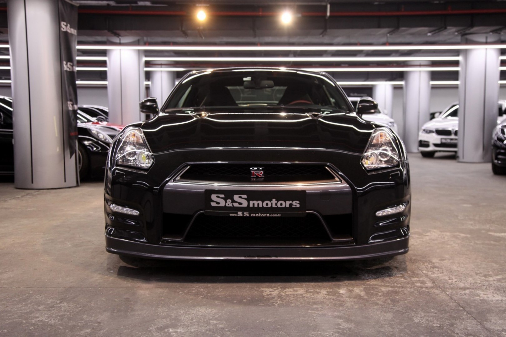 Nissan GT-R 35 Black Edition