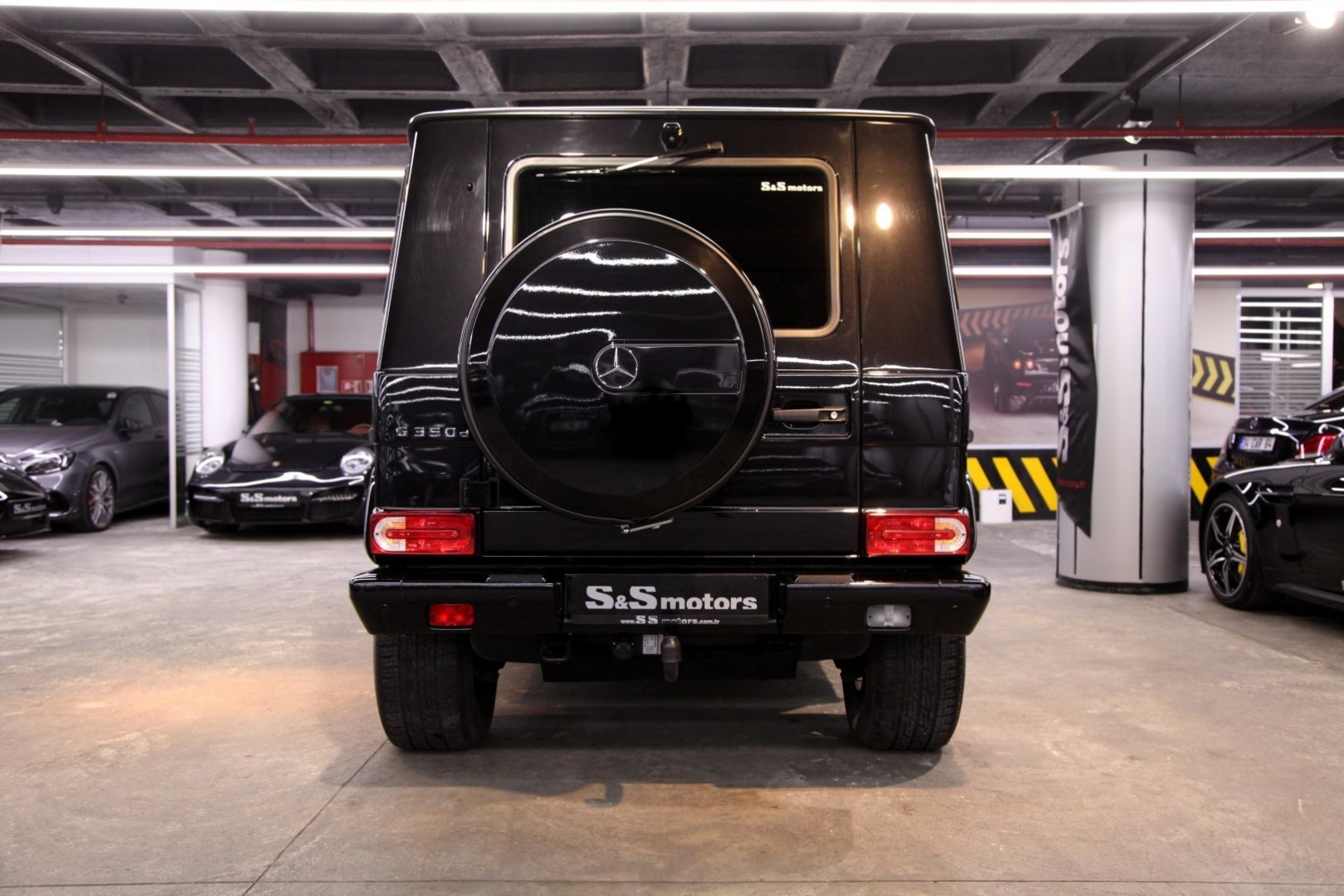 Mercedes Benz G 350d AMG