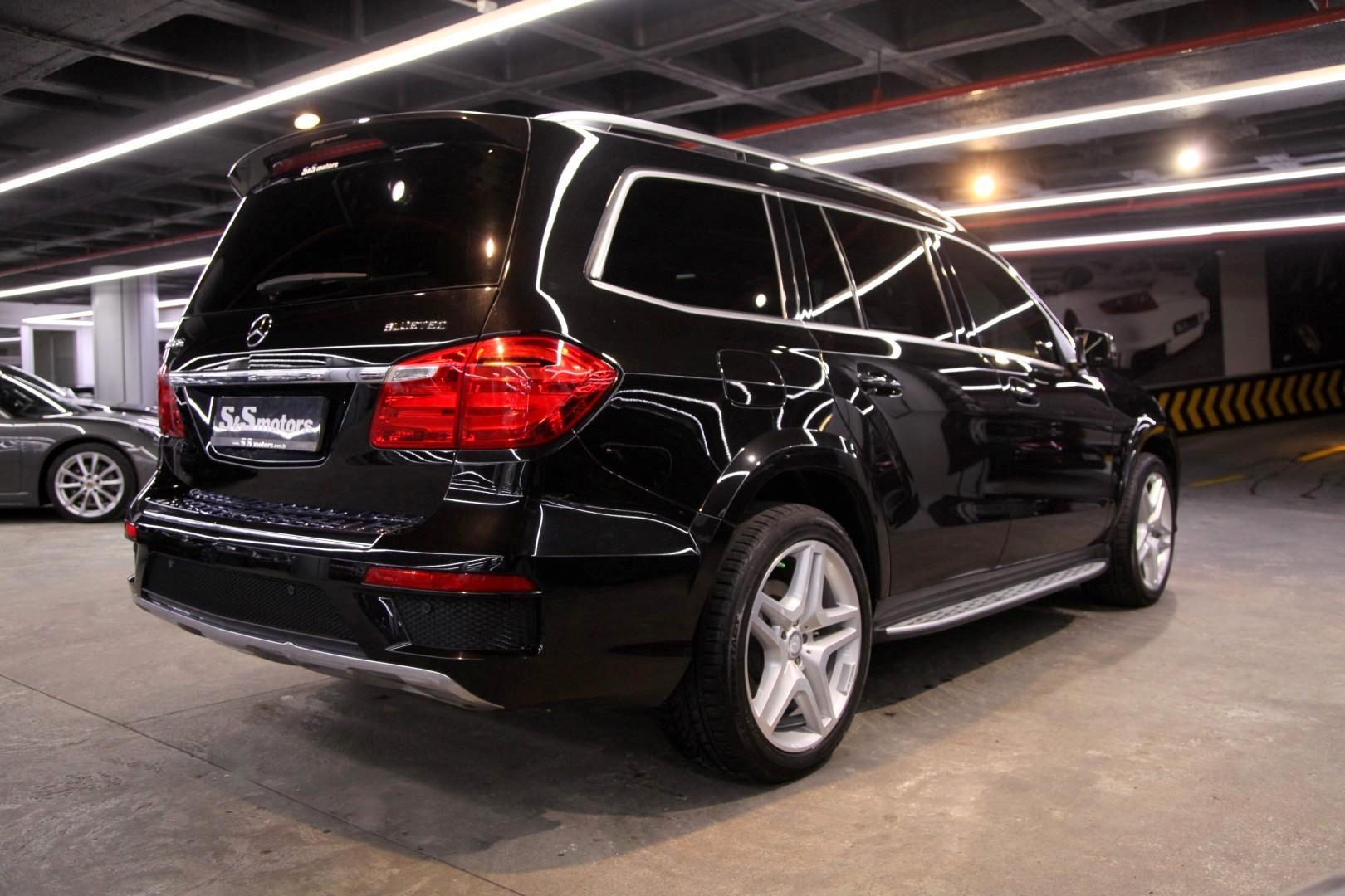 Mercedes Benz GL 350 Bluetec 4Matic AMG