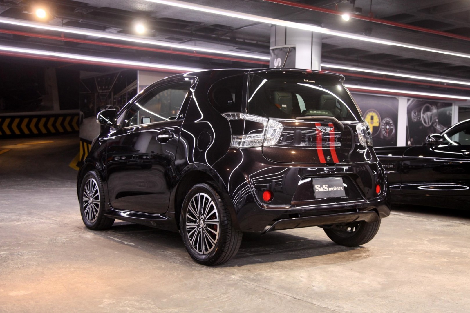 Aston Martin Cygnet 1.3