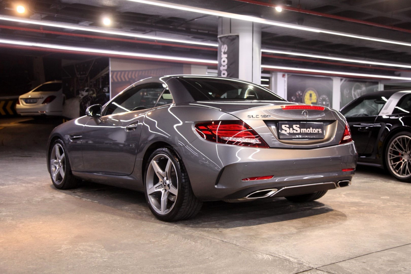 Mercedes Benz SLC 180 AMG