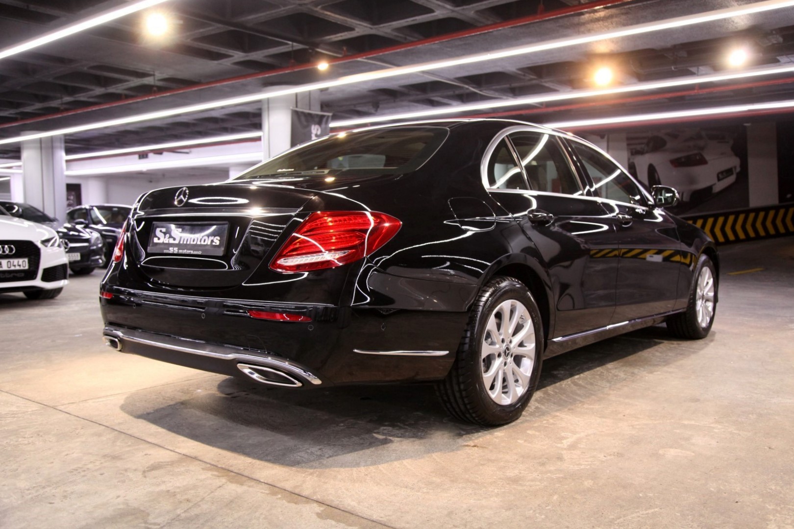 Mercedes Benz E 180 Exclusive