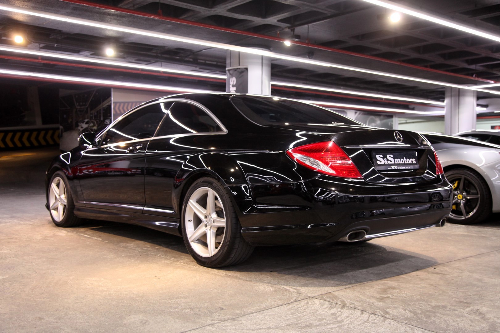 Mercedes Benz CL 500 AMG