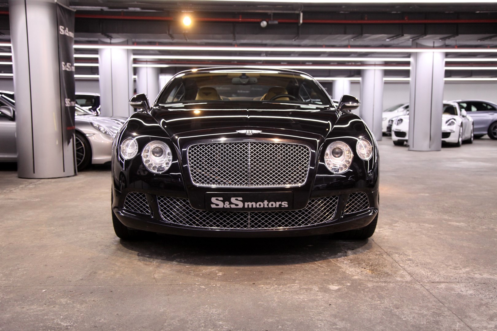 Bentley Continental GT V12