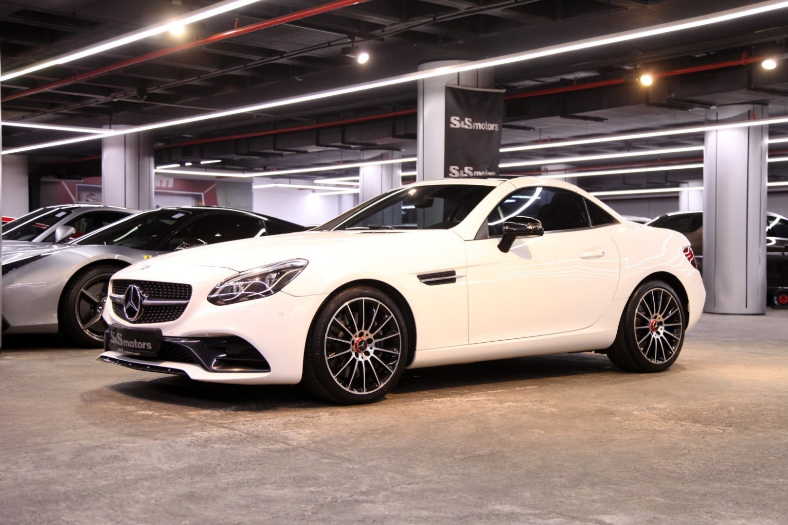 Mercedes Benz SLC 180 AMG