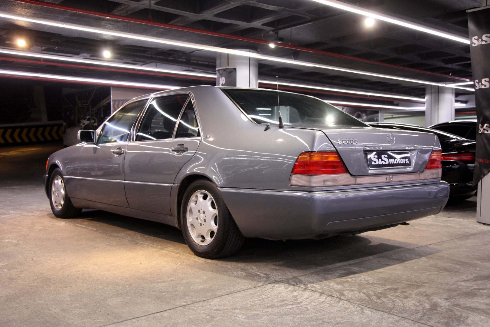 Mercedes Benz S 600 SEL