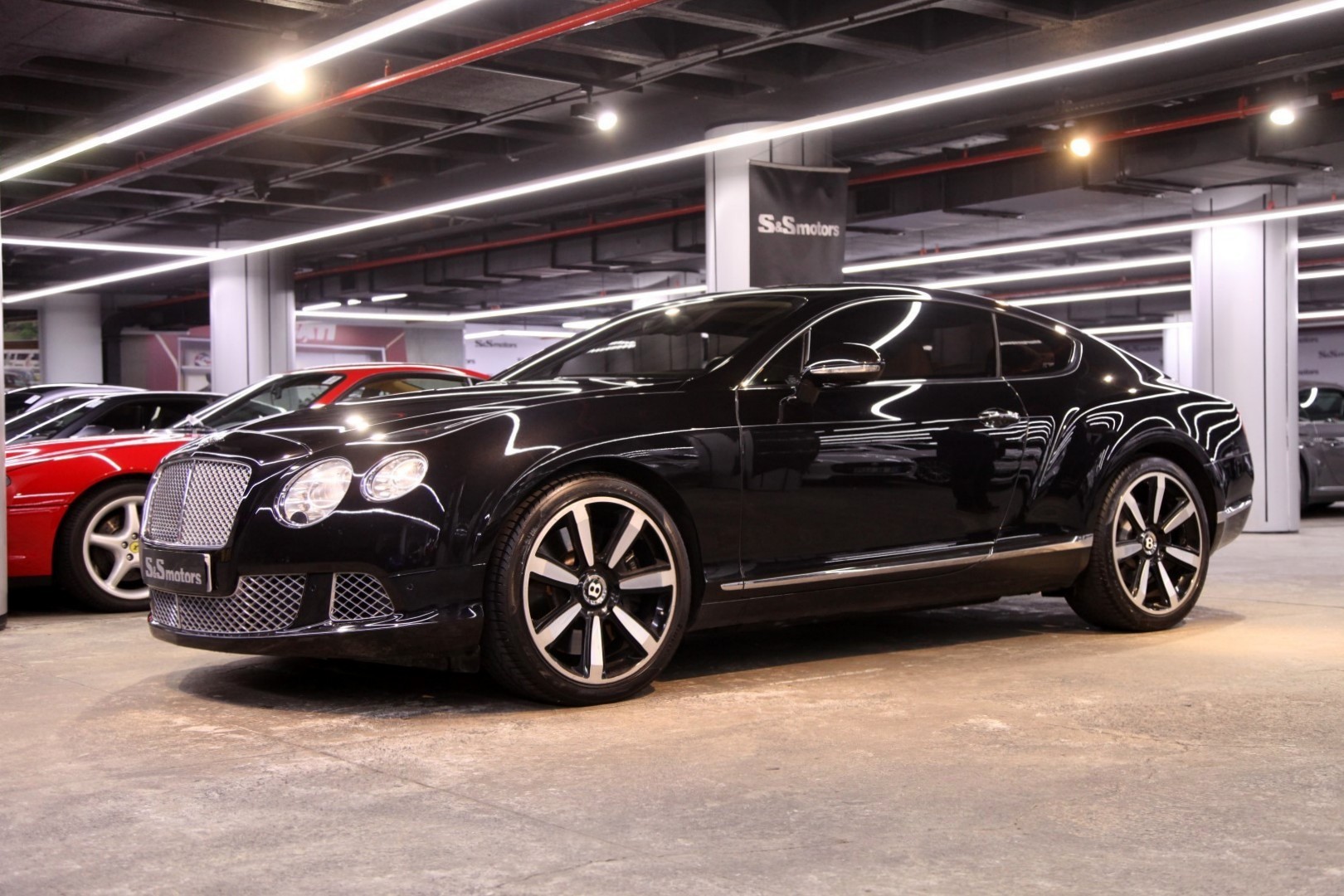 Bentley Continental GT V12