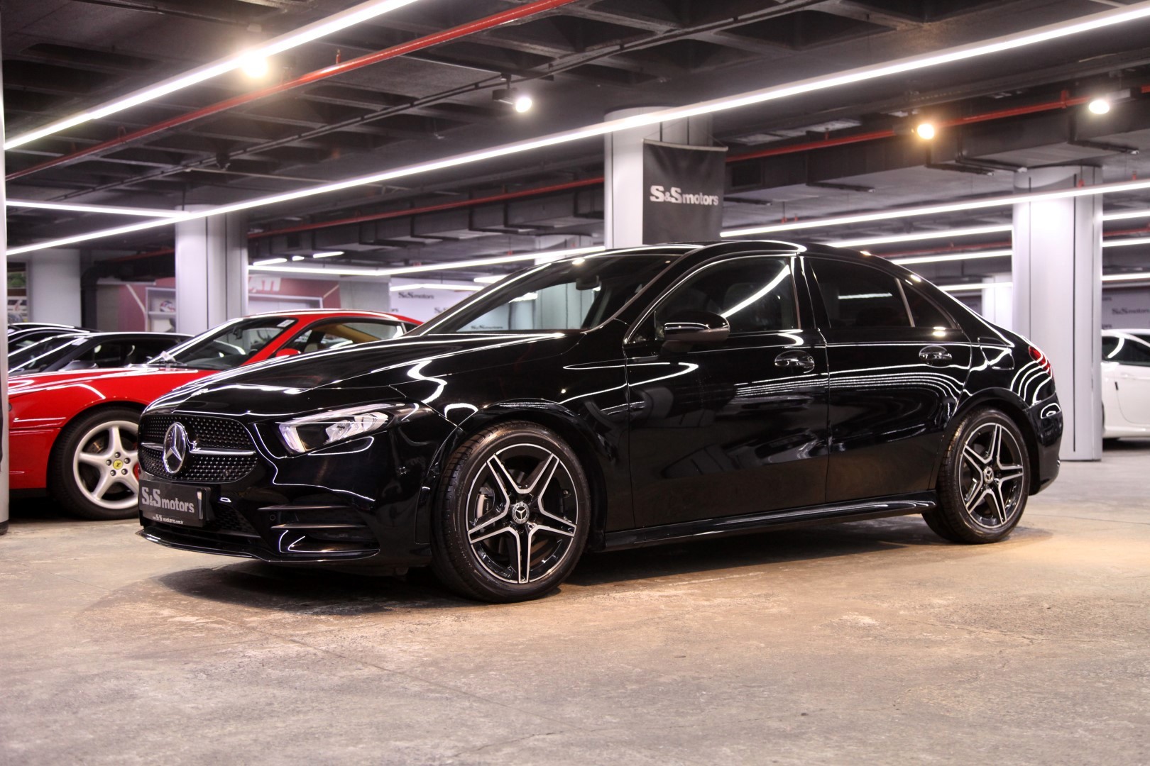 Mercedes Benz A 200 Sedan AMG