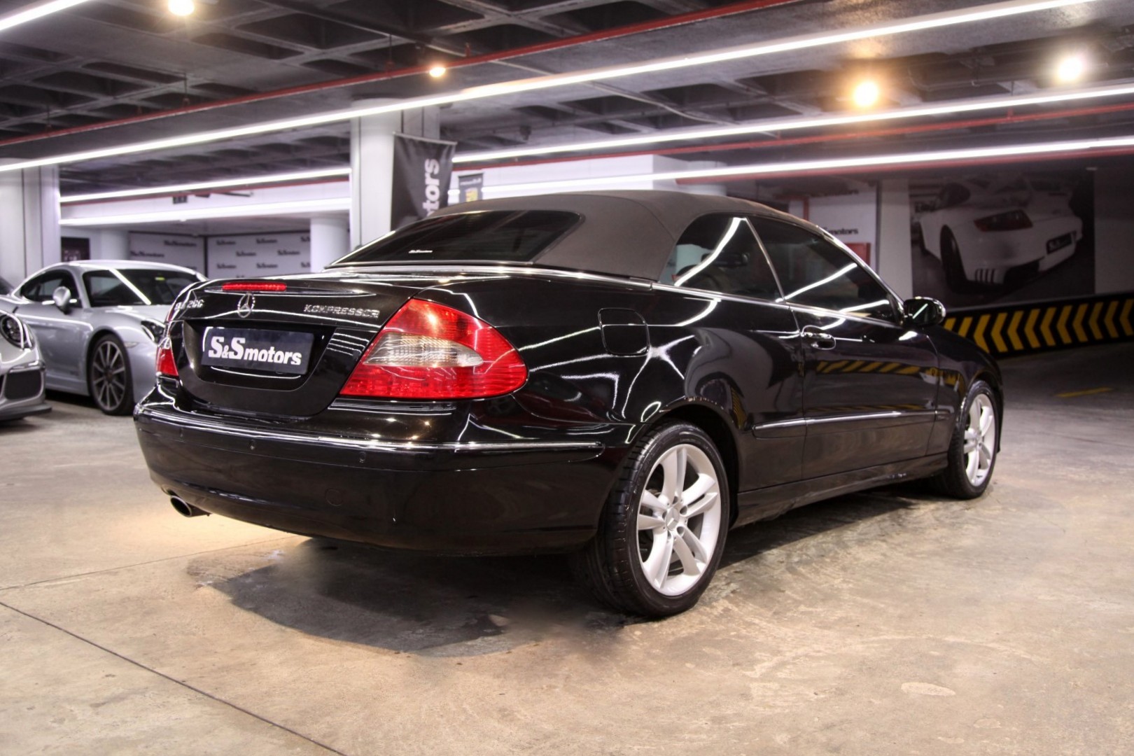 Mercedes Benz CLK 200 Komp. Avantgarde Cabrio