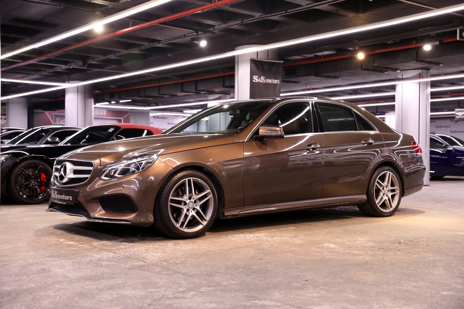 Mercedes Benz E 180 AMG