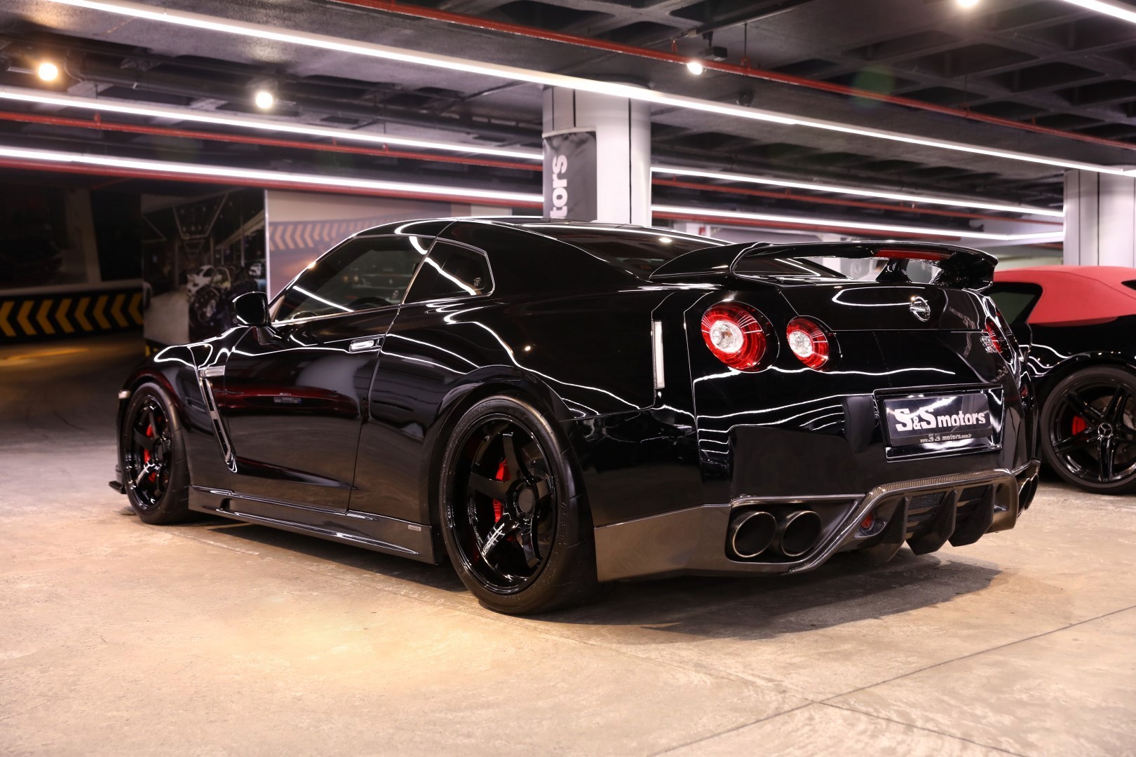Nissan GT-R 35 Black Edition