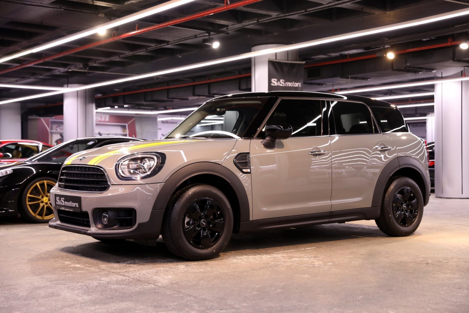 Mini Cooper Countryman Salt + Premium