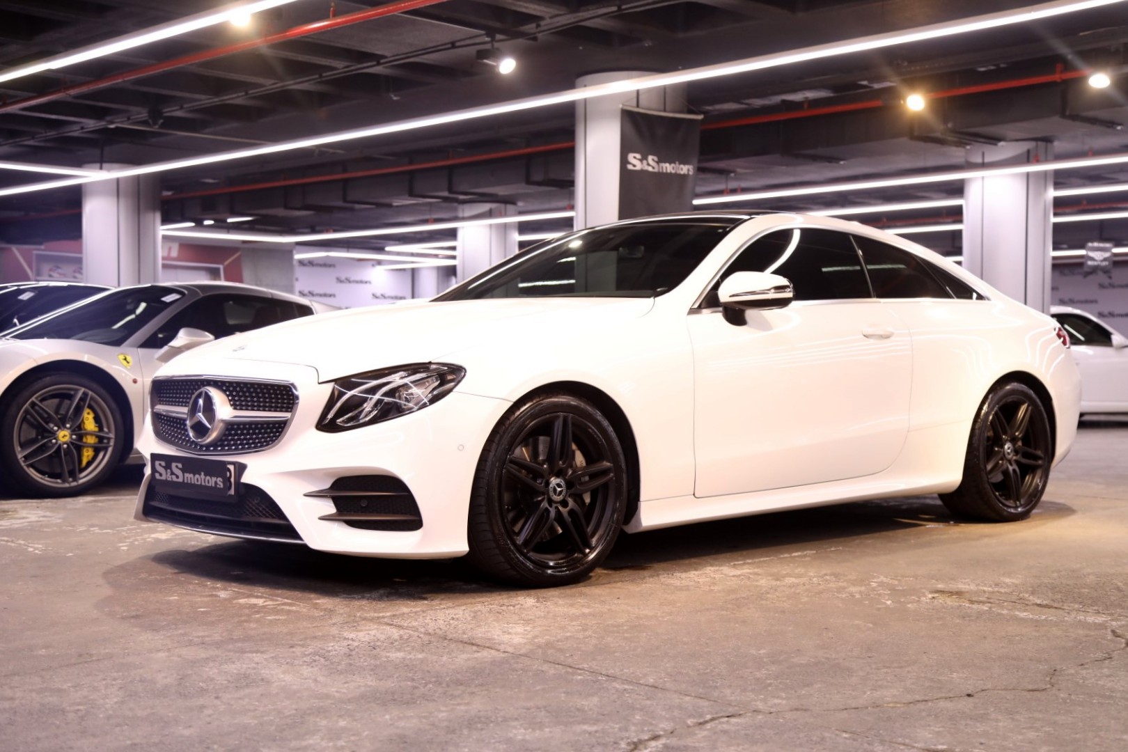 Mercedes Benz E 300 Coupé AMG