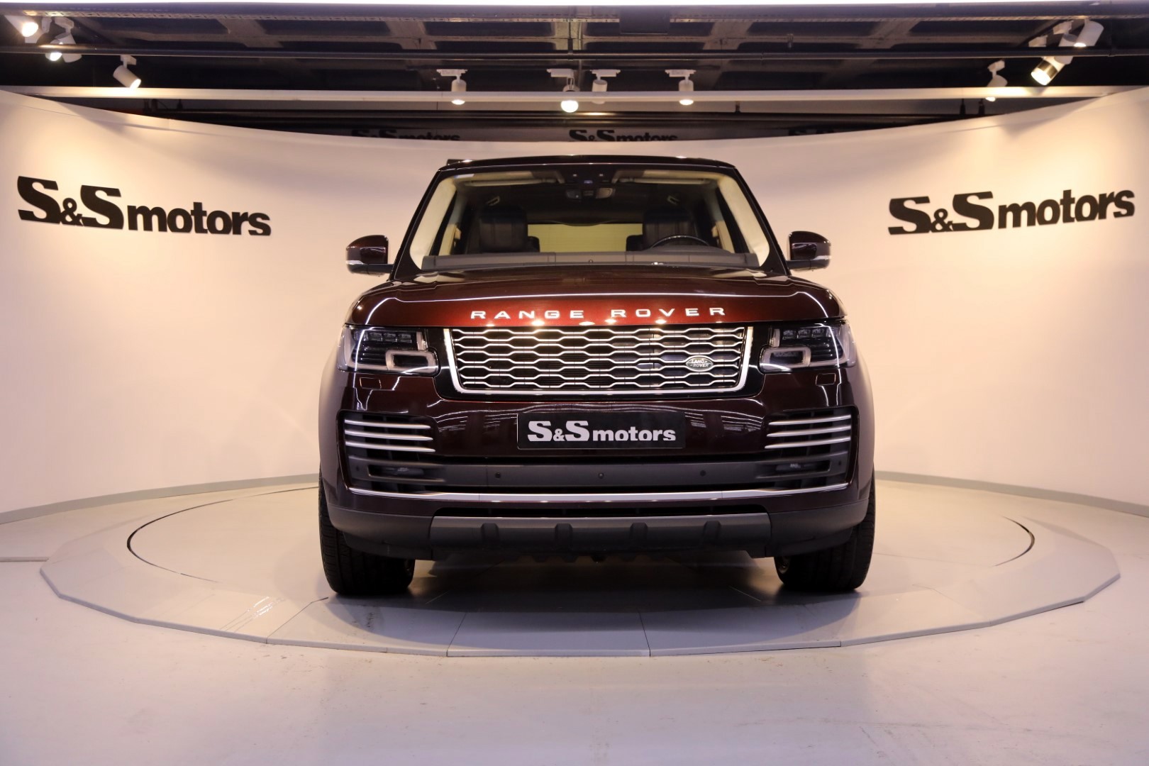 Land Rover Range Rover 2.0 P400e Hybrid Autobiography LWB