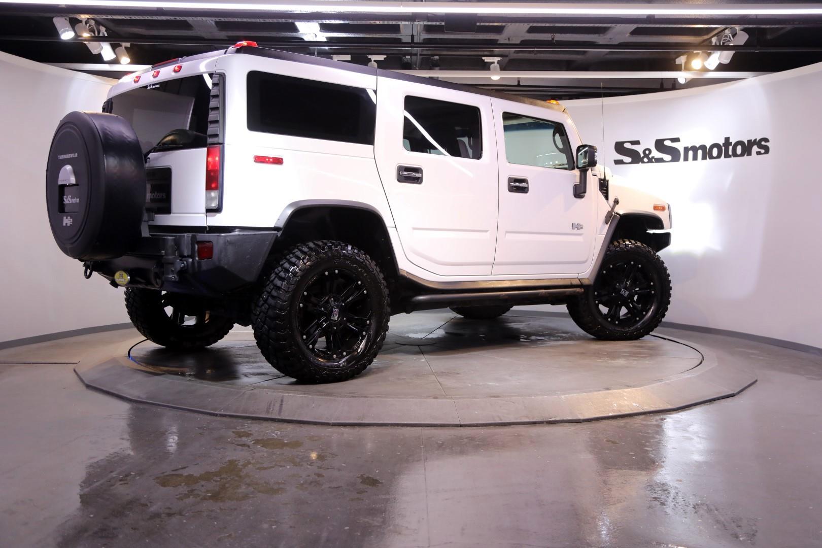 Hummer H 2