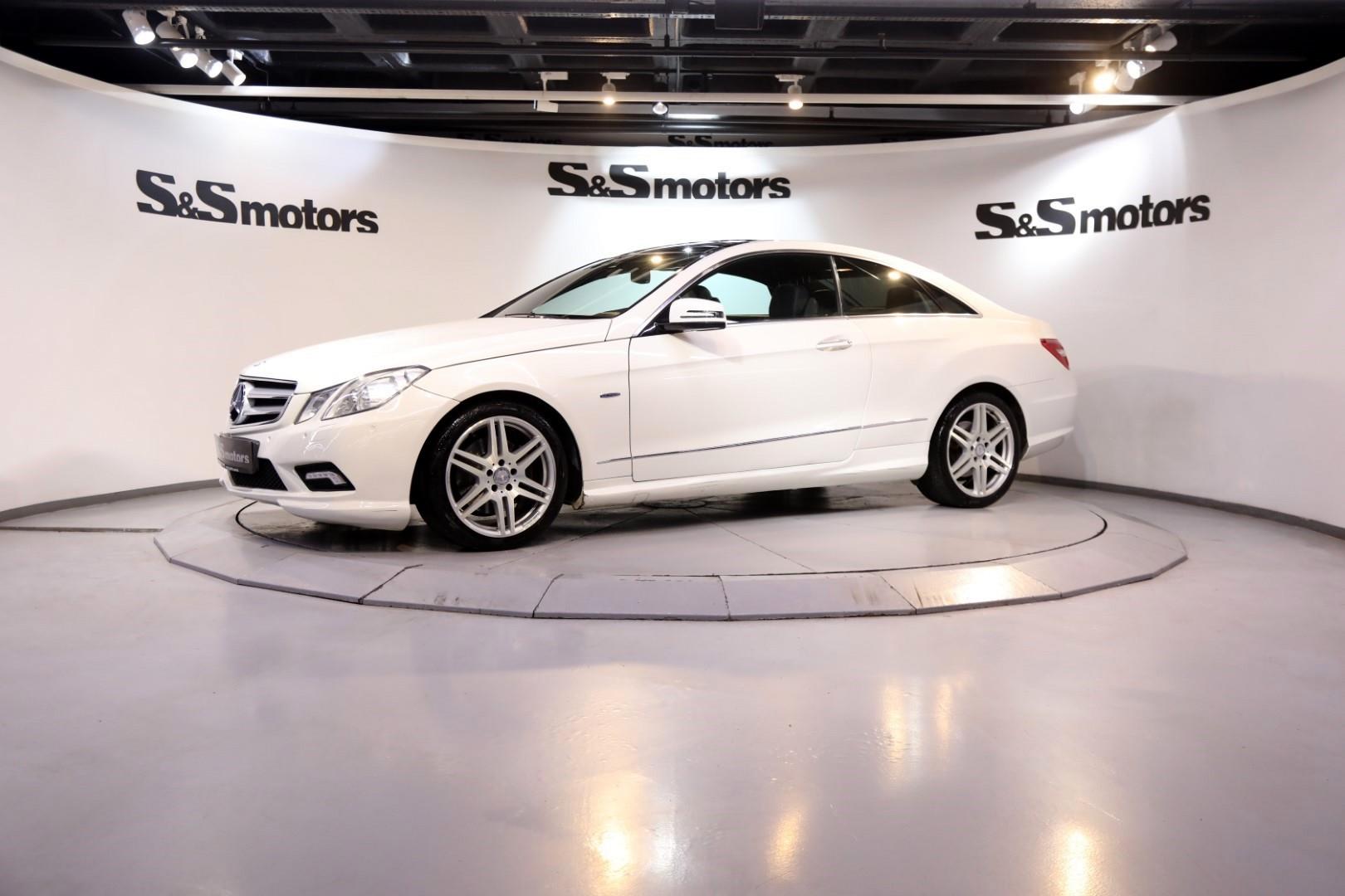 Mercedes Benz E 250 CGI Coupé AMG