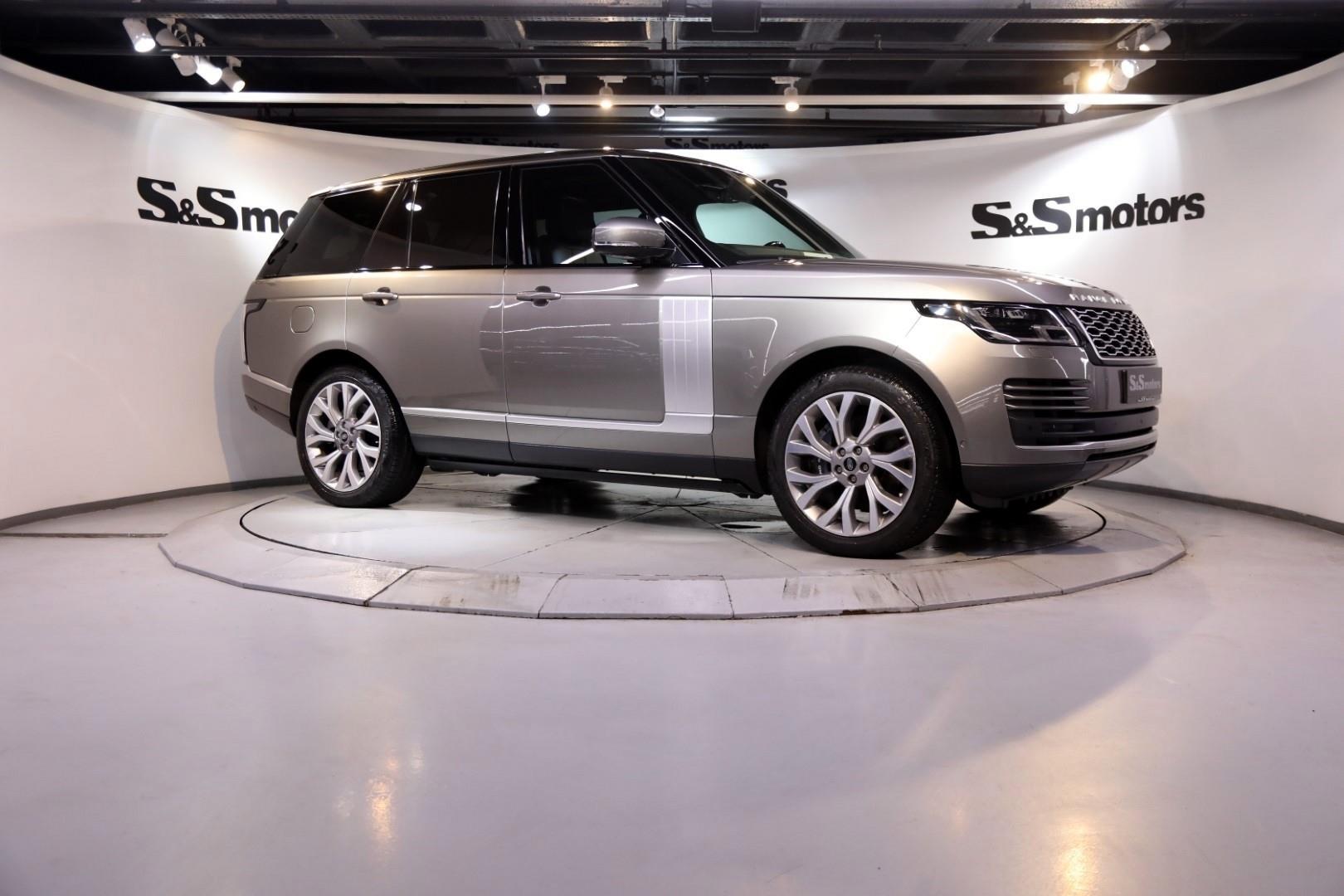 Land Rover Range Rover 2.0 P400e Hybrid Vogue