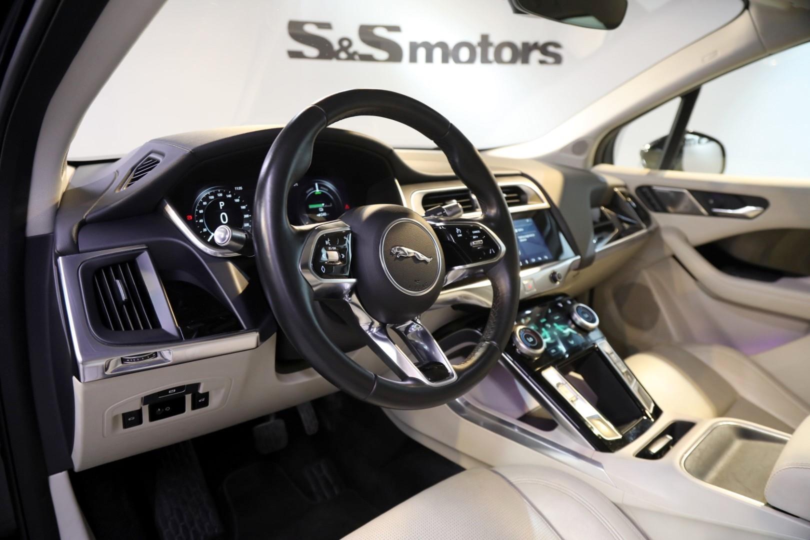 Jaguar i-Pace EV 400 AWD S