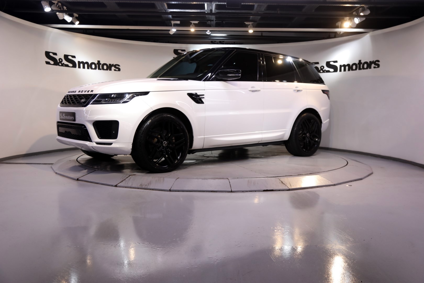 Land Rover Range Rover Sport 3.0 SDV6 HSE