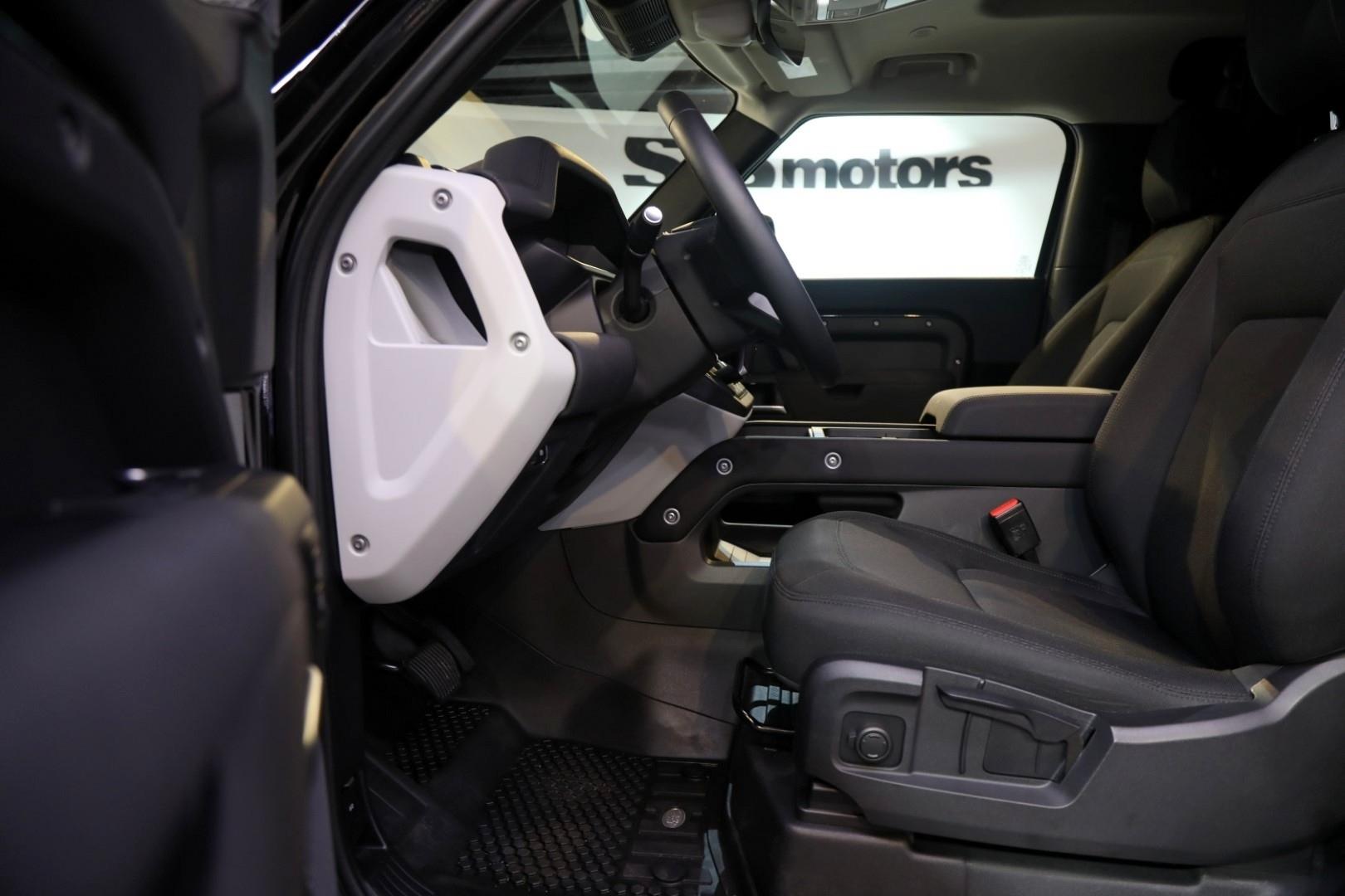 Land Rover Defender 90 D200 Hard Top 3.0 D