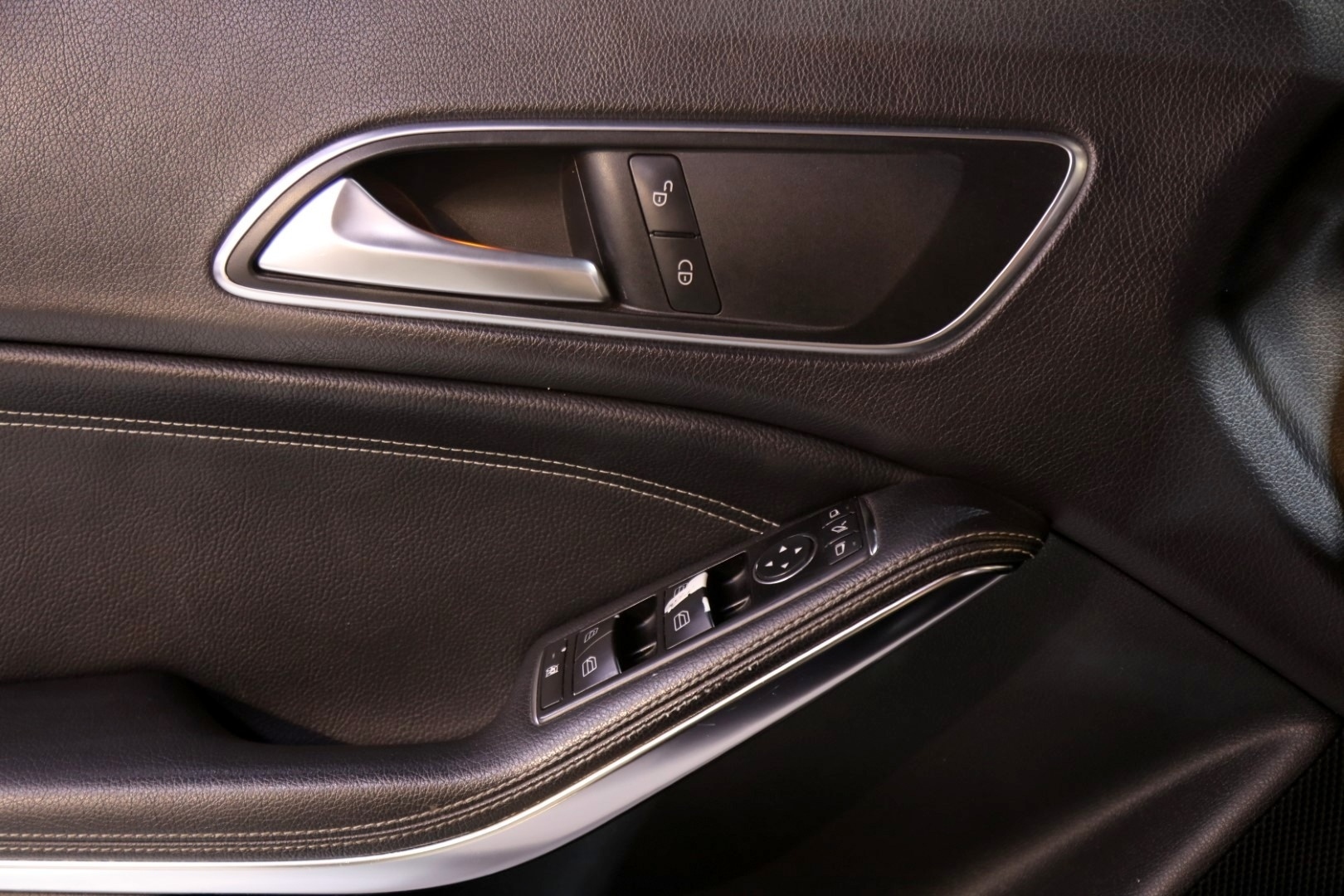 Mercedes Benz CLA 180d Style