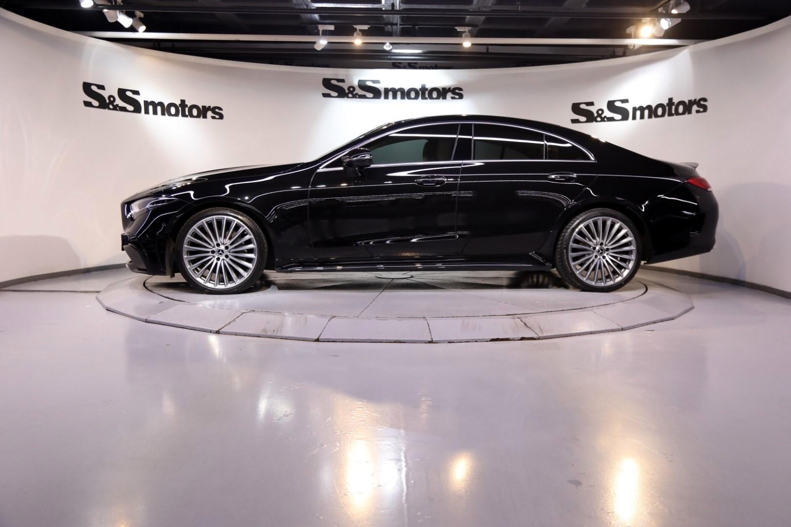 Mercedes Benz CLS 300d 4Matic AMG