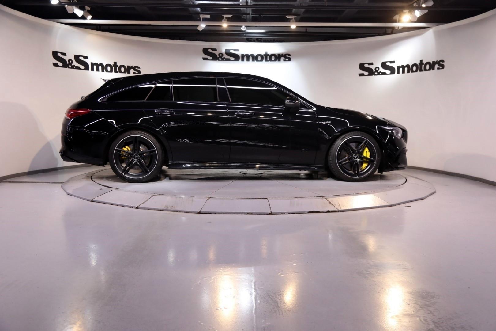 Mercedes Benz CLA 45 S 4Matic+ Shooting Brake AMG