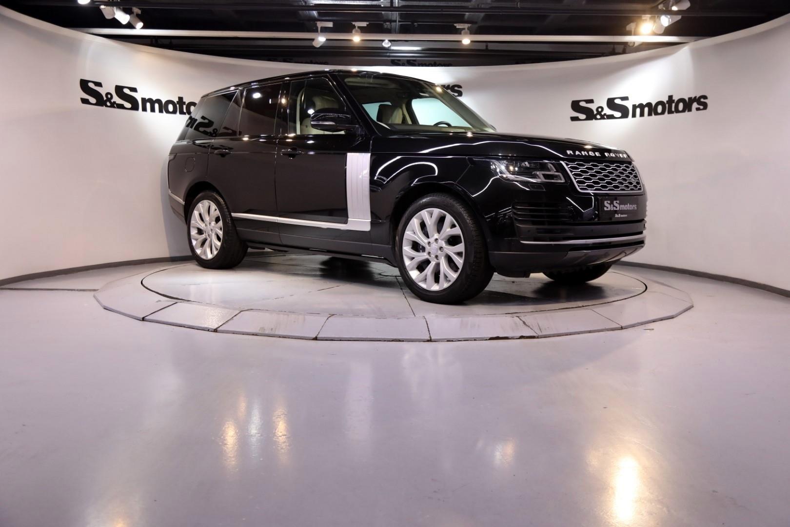 Land Rover Range Rover 2.0 P400e Hybrid Vogue