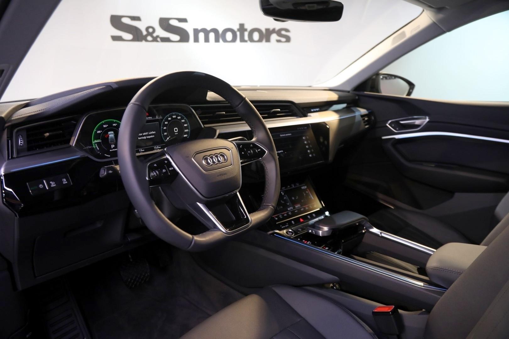 Audi E-Tron Sportback 55 Quattro S Line