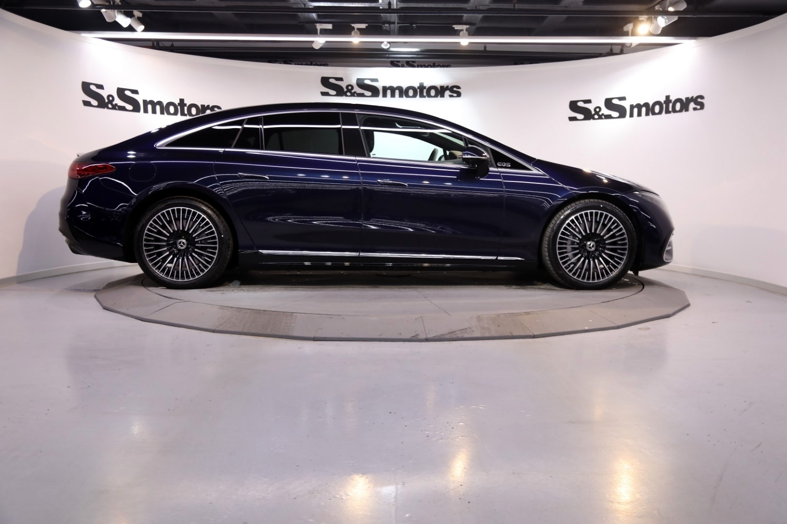 Mercedes Benz EQS 580 4Matic Heritage Edition