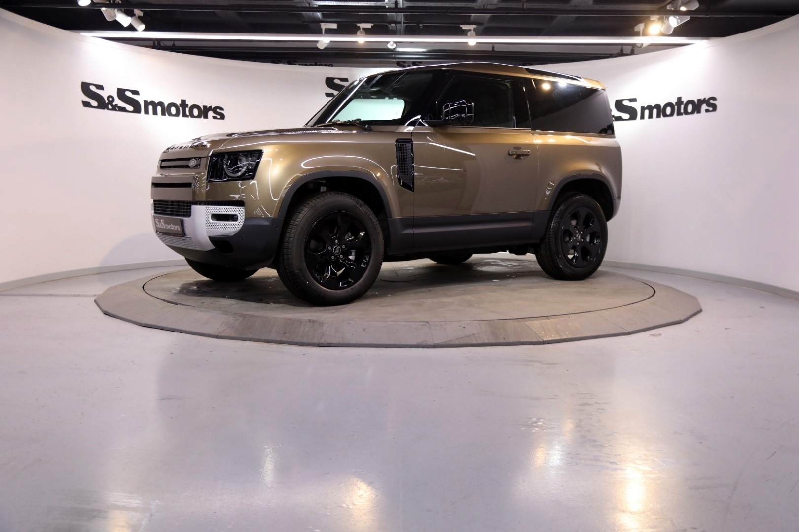 Land Rover Defender 90 D200 Hard Top 3.0 D