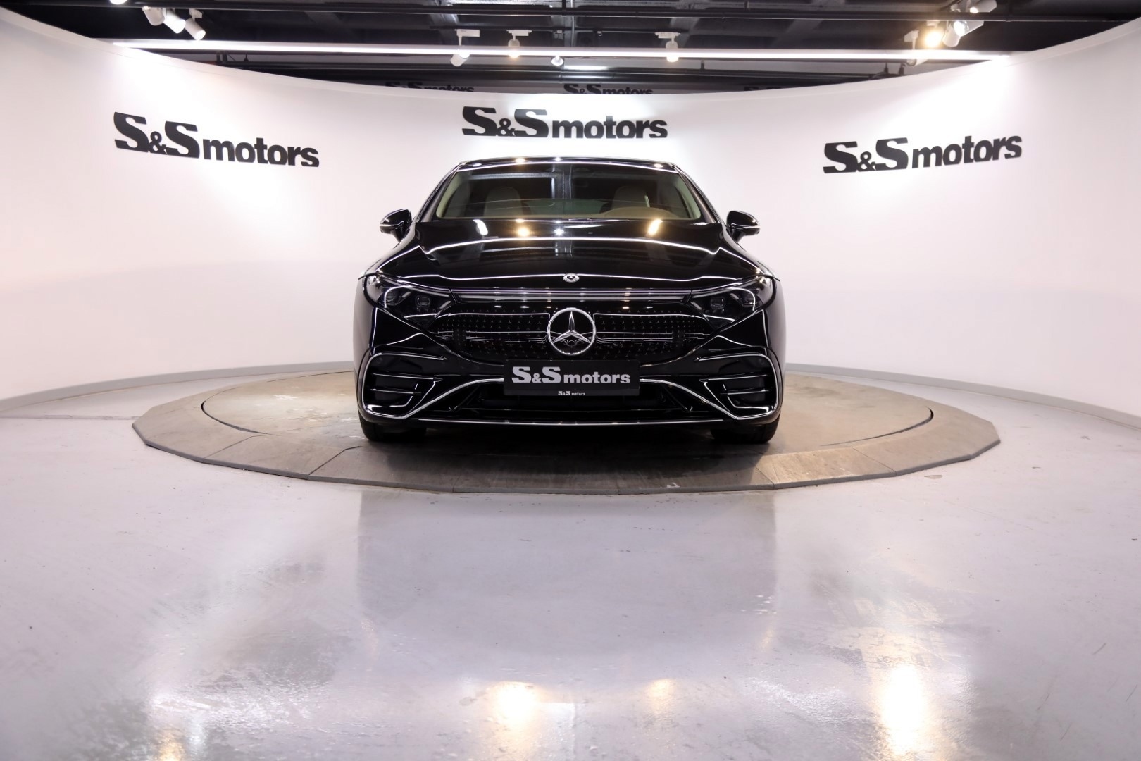 Mercedes Benz EQS 580 4Matic Heritage Edition