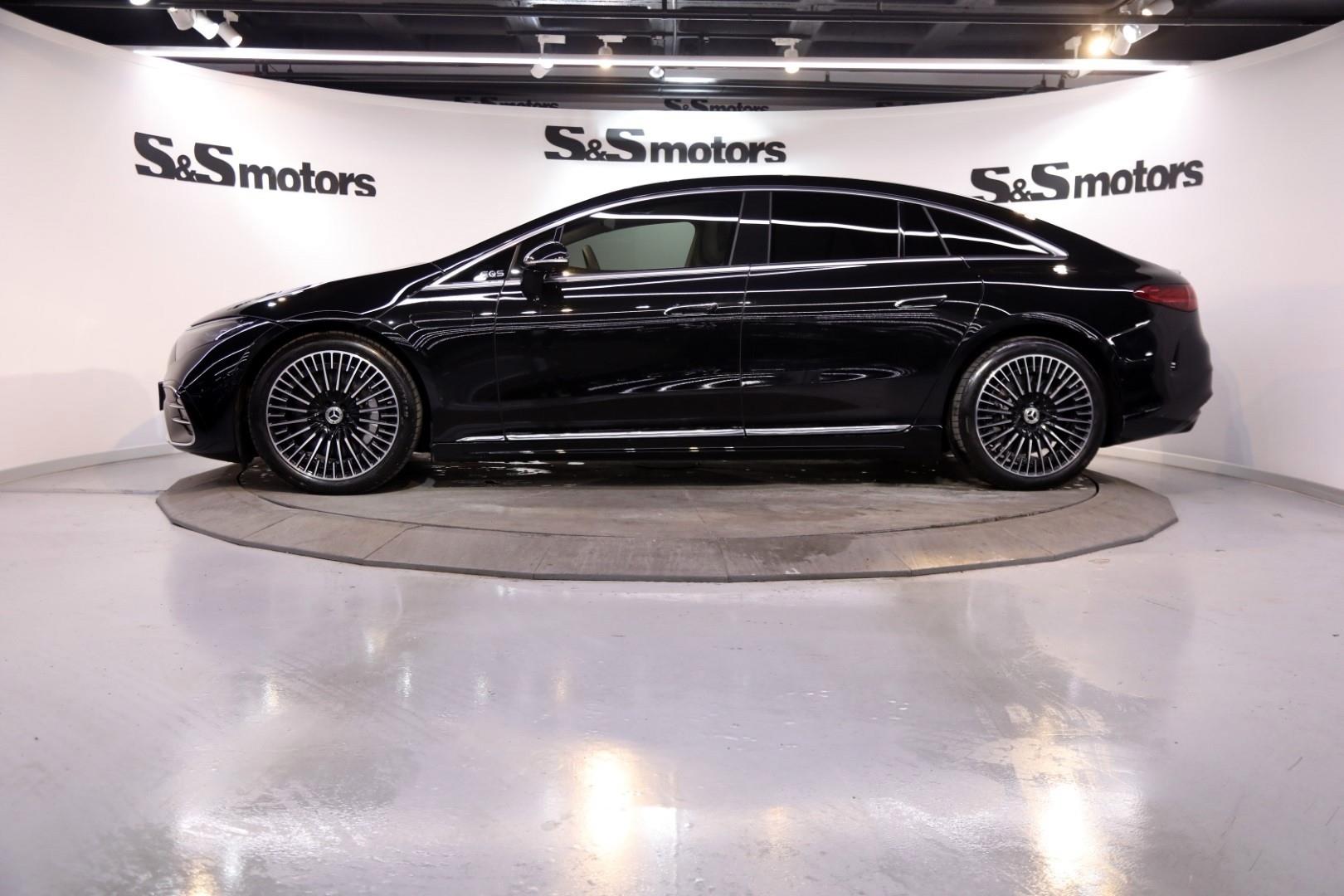 Mercedes Benz EQS 580 4Matic Heritage Edition