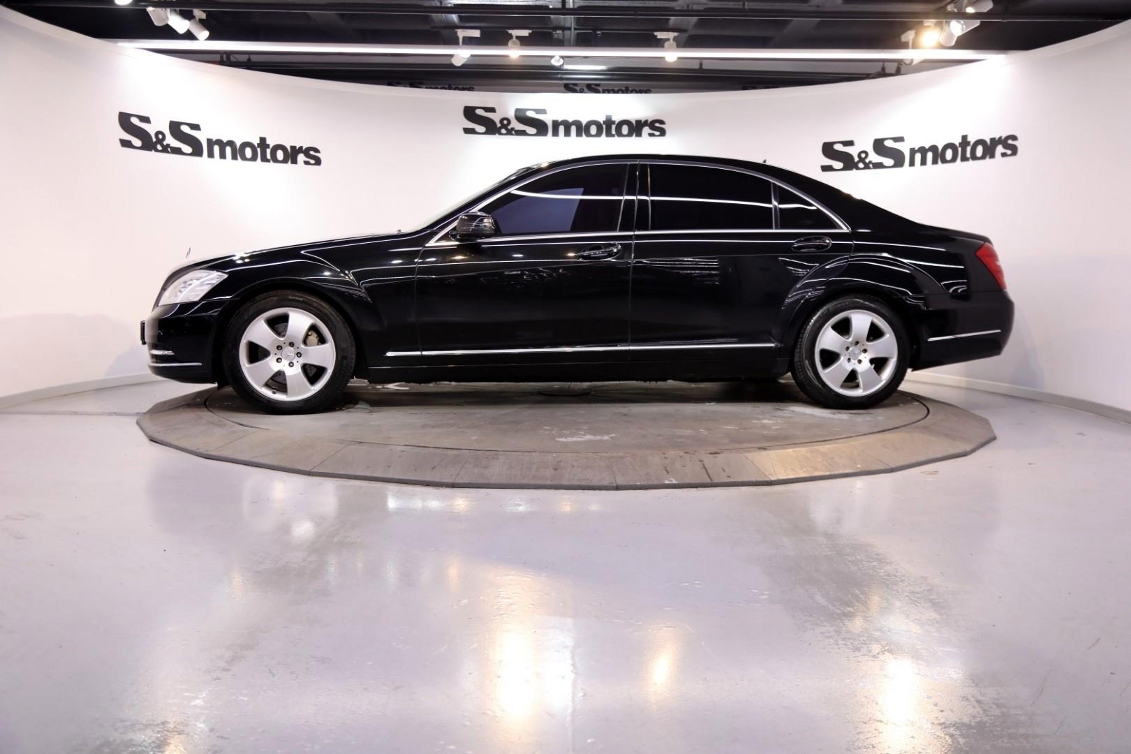 Mercedes Benz S 550 L