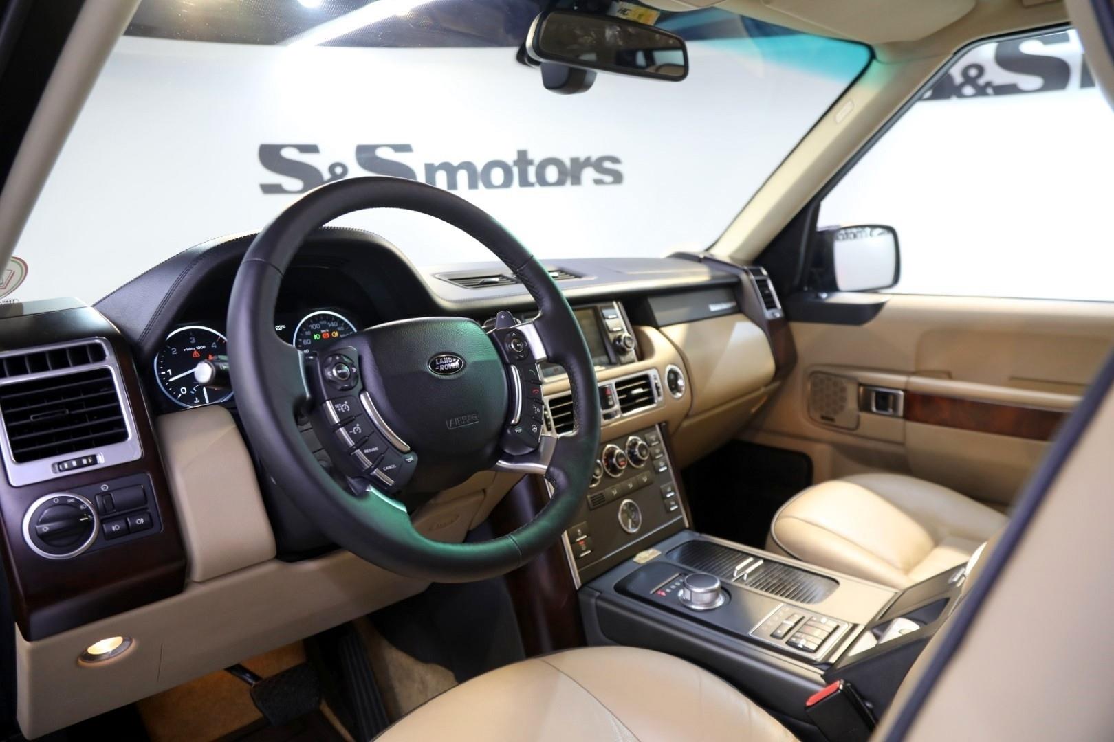 Land Rover Range Rover 4.4 TDV8 HSE