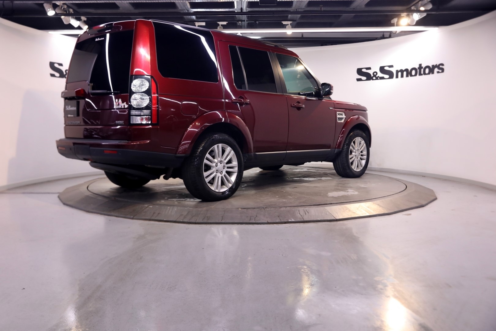 Land Rover Discovery 4 3.0 SDV6 HSE