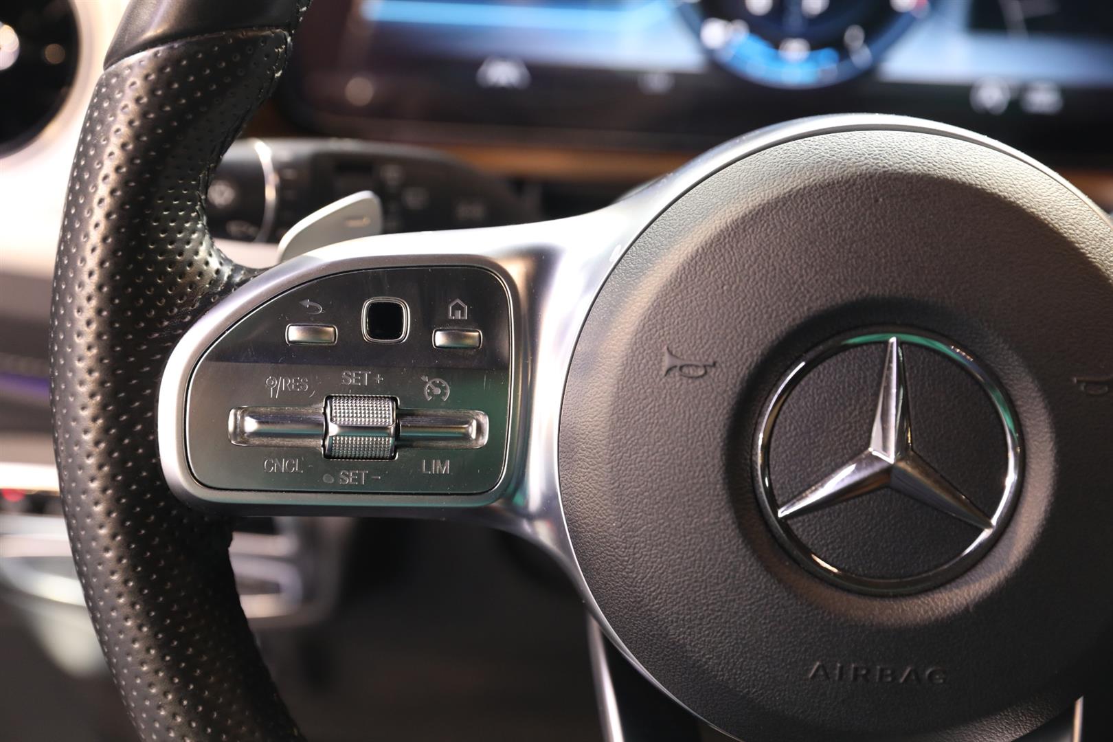 Mercedes Benz G 400d AMG