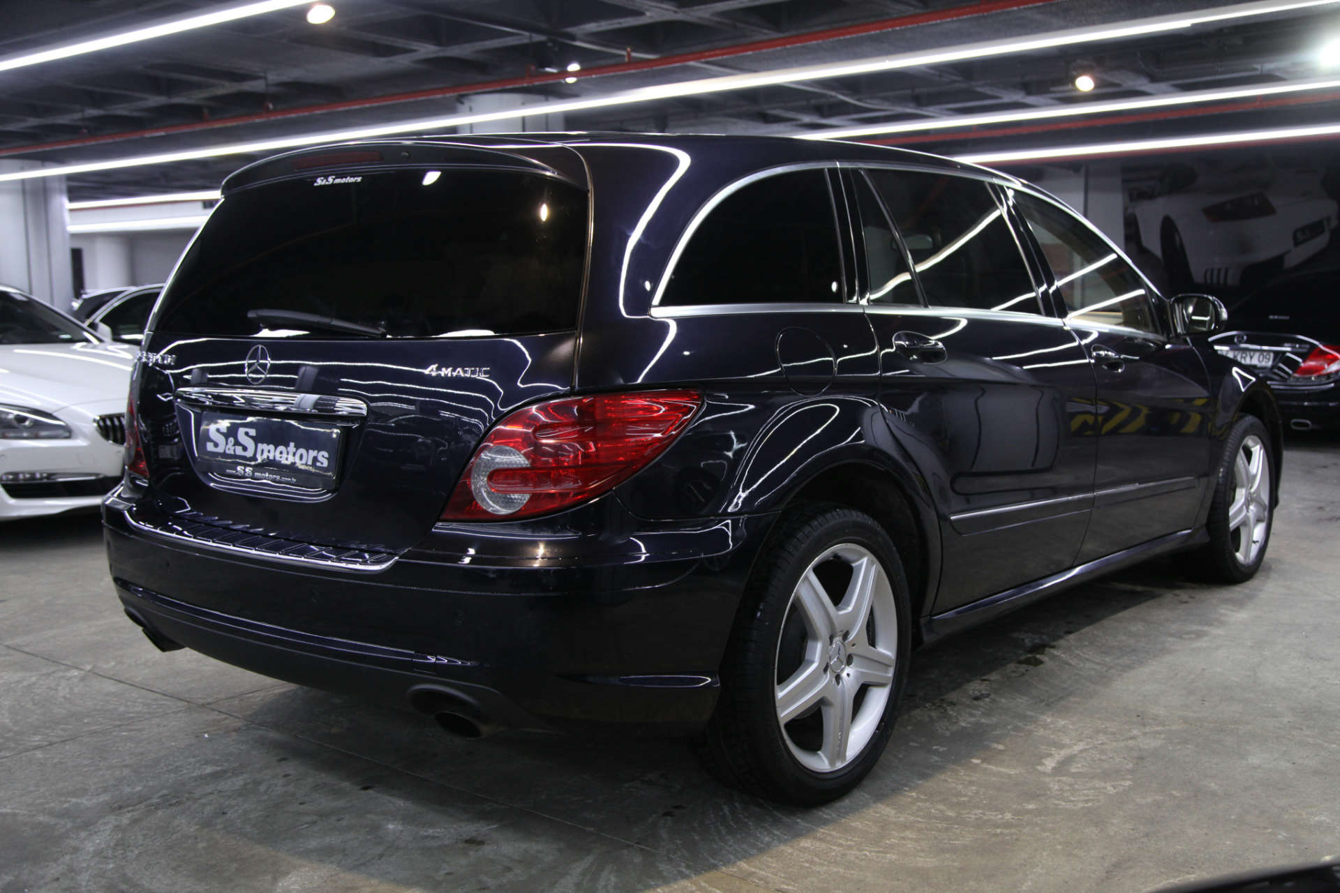 Mercedes Benz R 320 CDI L 4Matic AMG