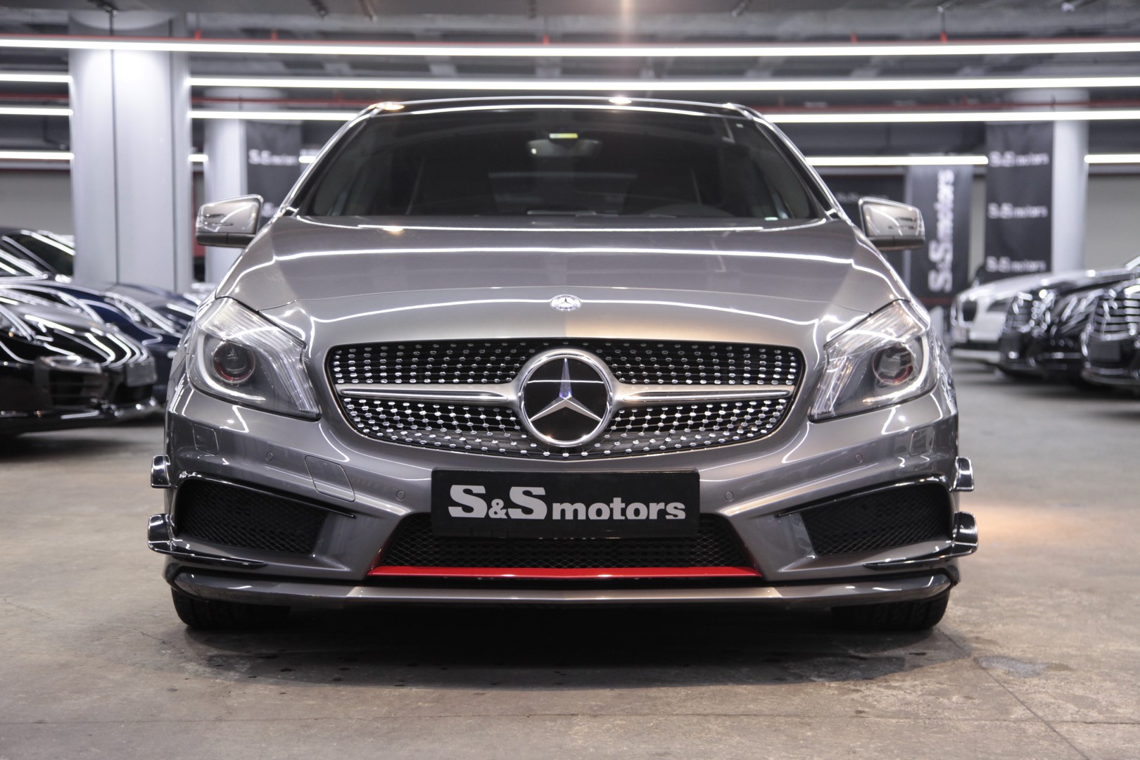 Mercedes Benz A 250 AMG